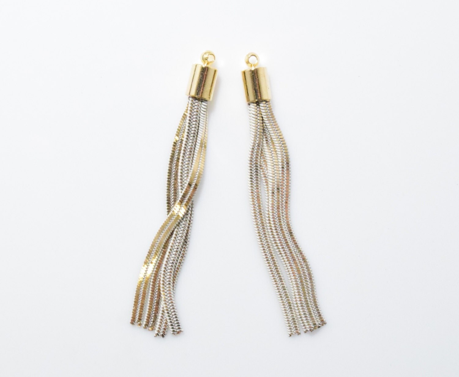 Ivory Metal Tassel . Chain Tassel . Jewelry Craft Supply . 16K