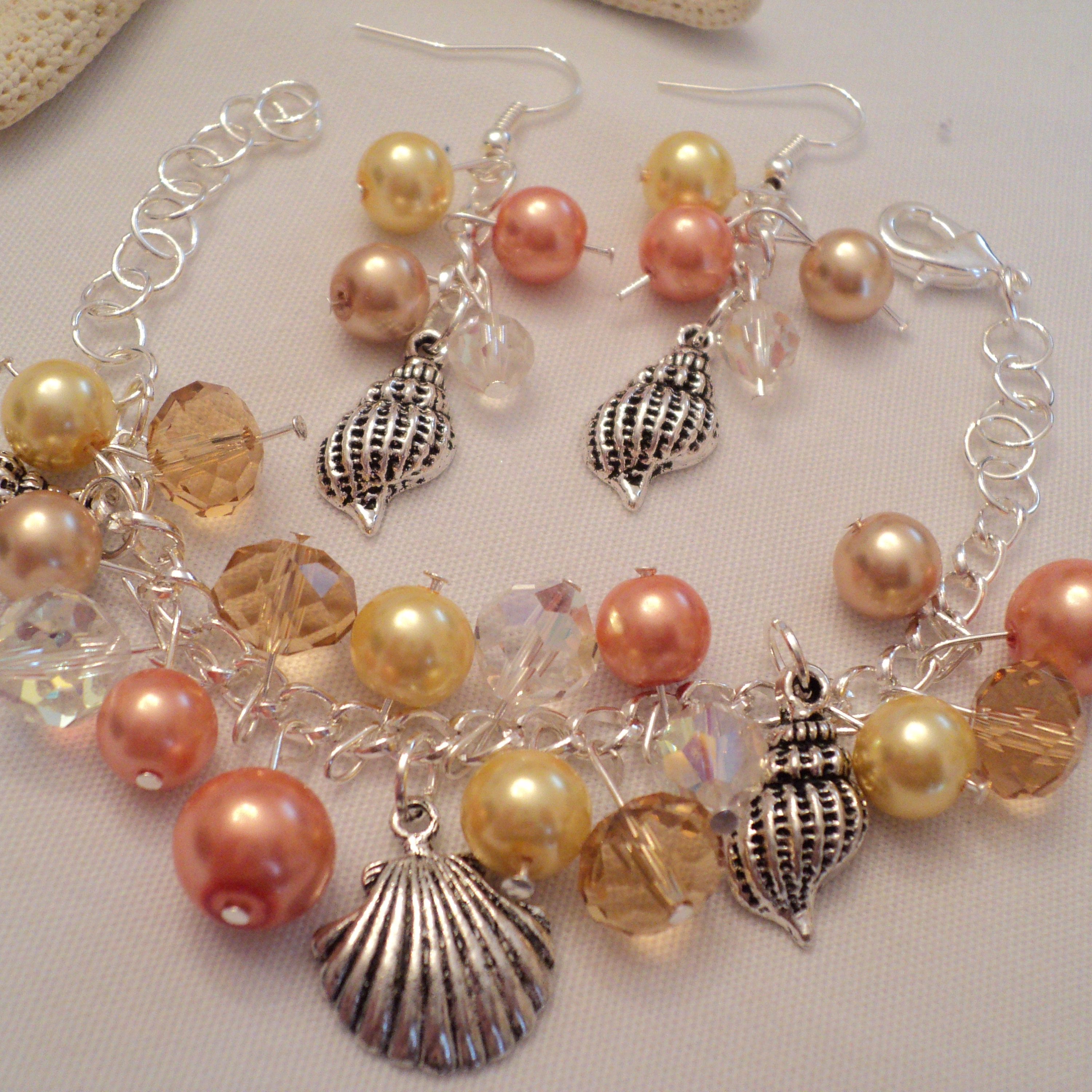 TreasureIsleGiftShop Handmade jewelry by TreasureIsleGiftShop