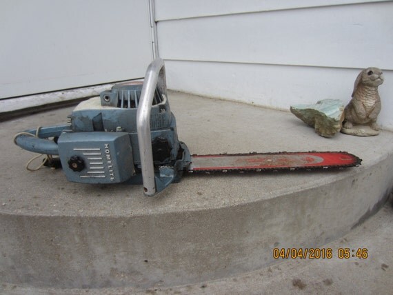Vintage 1960s Chainsaw Homelite XL-12 Model 3120624 USA