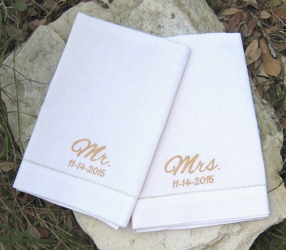 MONOGRAMMED DINNER NAPKINS Bride & Groom by FlipFlopsforAllShop