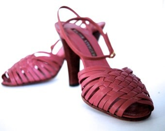 Items similar to Vintage Private Collection Size 6.5 Elegant Evening ...