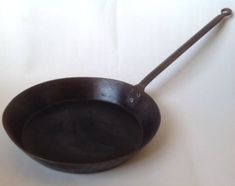 Antique frying pan | Etsy
