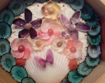 Unique Handcrafted shell art by Treasuresofmermaids on Etsy