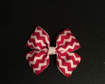 Items similar to Hot Pink and White Chevron Print Bow on Etsy
