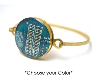 Circuit Board Link Rainbow Bracelet Geeky by CircuitBreakerLabs