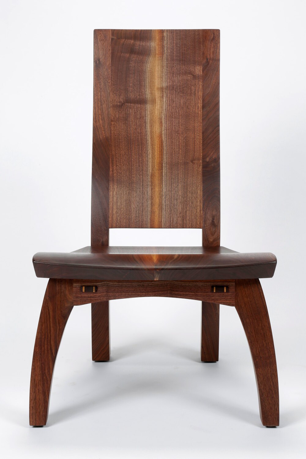 Cascade lounge chair in walnut