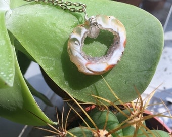 Items similar to Hand Drilled Forest Green Agate Slice Necklace on Etsy