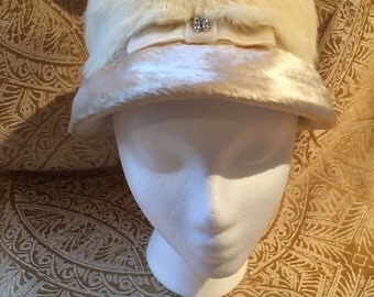 Vintage ivory hat | Etsy