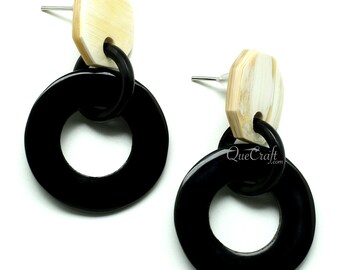Handmade horn & lacquer jewelry loved by thousands by quecraft