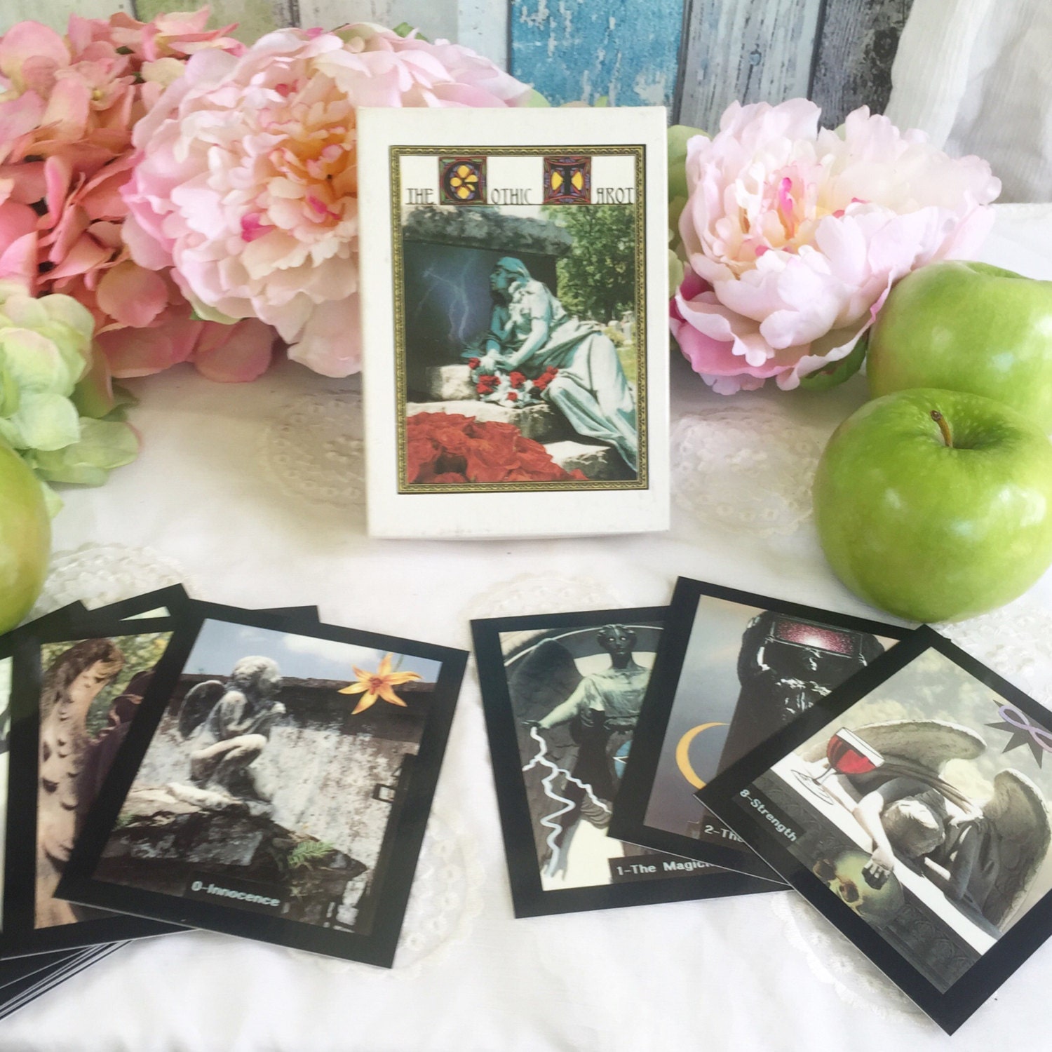 Vintage The Gothic Tarot Cards Deck Set Astrology