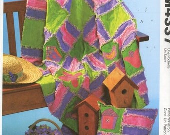 Simplicity Crafts Pattern 5464. Vacuum by HeavenztoBetsyDesign