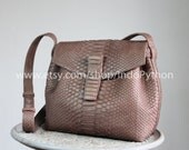IndoPython handmade leather bags purses and wallets by IndoPython