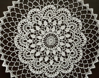 Items similar to Handmade Diamond Doily (white) on Etsy