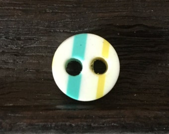 I'm French Vintage Léa Stein Buttons Very Rare Find in