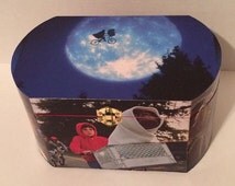 Popular items for alien movie on Etsy