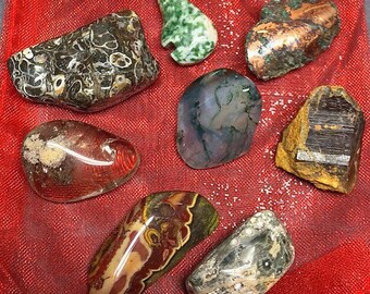 Unique & Beautiful Gems Minerals Rocks and more by PhenomenalGems