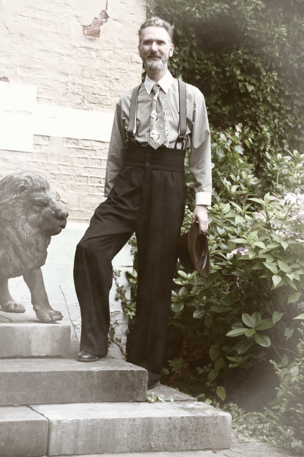 1920s Oxford bags pants with braces | Herenkleding, Kleding, Oxfords