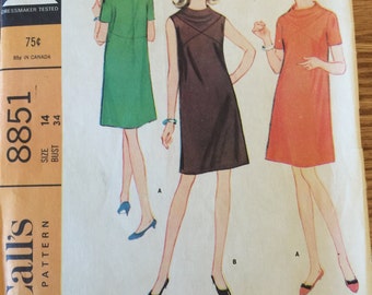 VTG 7794 Simplicity 1968. Junior's skirt mini-skirt