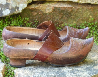 Wood clogs | Etsy