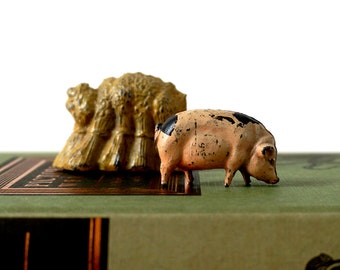 Pig figurines | Etsy