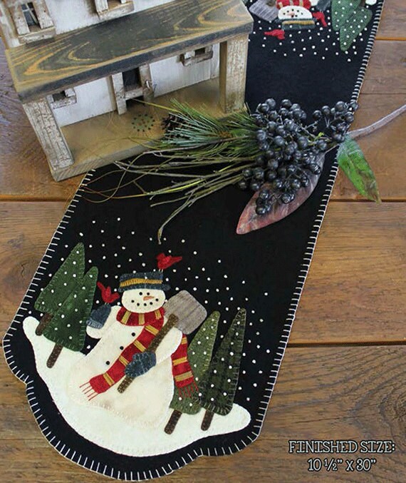 Snowman Wool Applique Table Runner Pattern PRI 522 Snowman