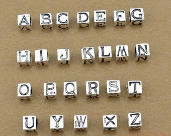 Beaded name bracelet | Etsy