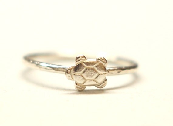 Sterling Silver 925 Turtle Ring small by PreciousAndSweet on Etsy