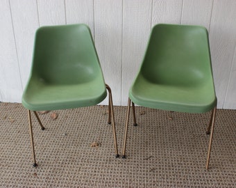 Plastic chair | Etsy