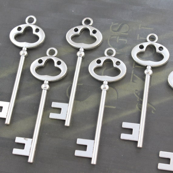 On Sale 20% Off: 10 Skeleton Keys Double sided Antique Silver