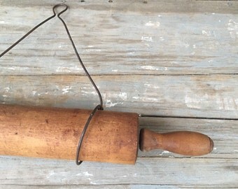 Rolling pin holder | Etsy