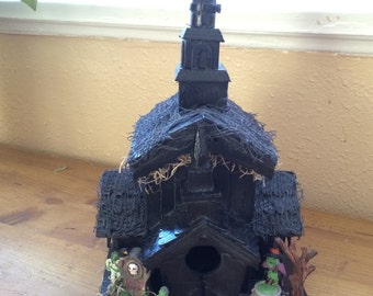 Halloween birdhouse | Etsy