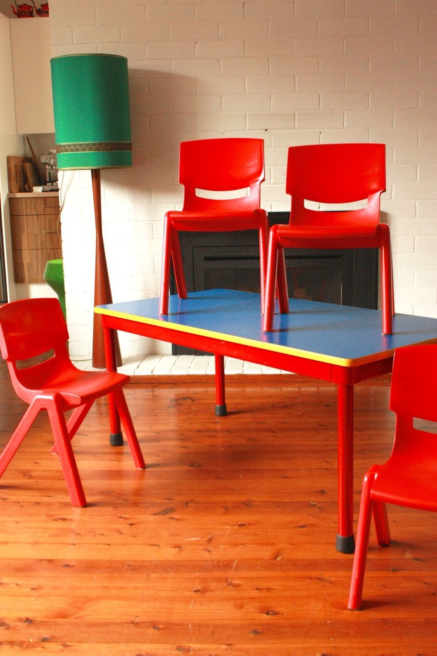 Vintage Sebel Children’s Activity Table and 4 Postura chairs – Haute Juice
