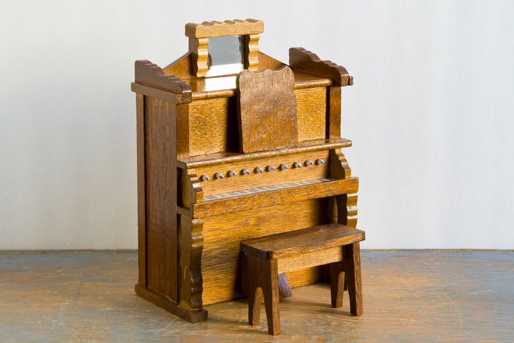 Wooden Musical Organ with Bench – 1:12 Scale Vintage Dollhouse ...