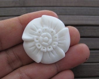 AAA Excellent Hand carved Pentagram bone pendant by Balibagus