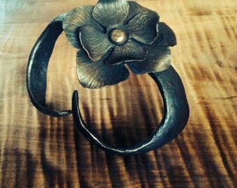 Items similar to Wall Hanging Hand Forged Metal Design on Etsy