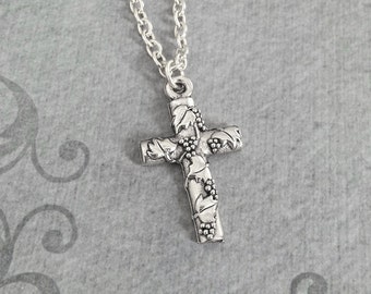 Easter pendant | Etsy