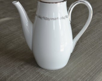 Noritake tea pot | Etsy