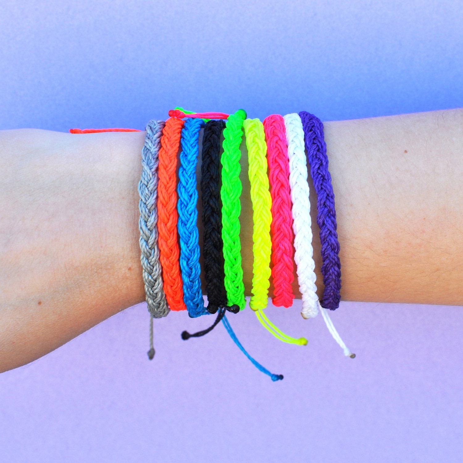 Braided string bracelet. Custom string by HechoAManoJewelry