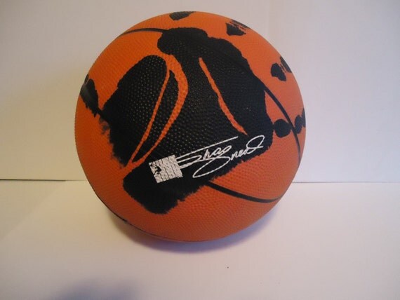 Shaq Handprint Spalding Basketball promo from the 90s