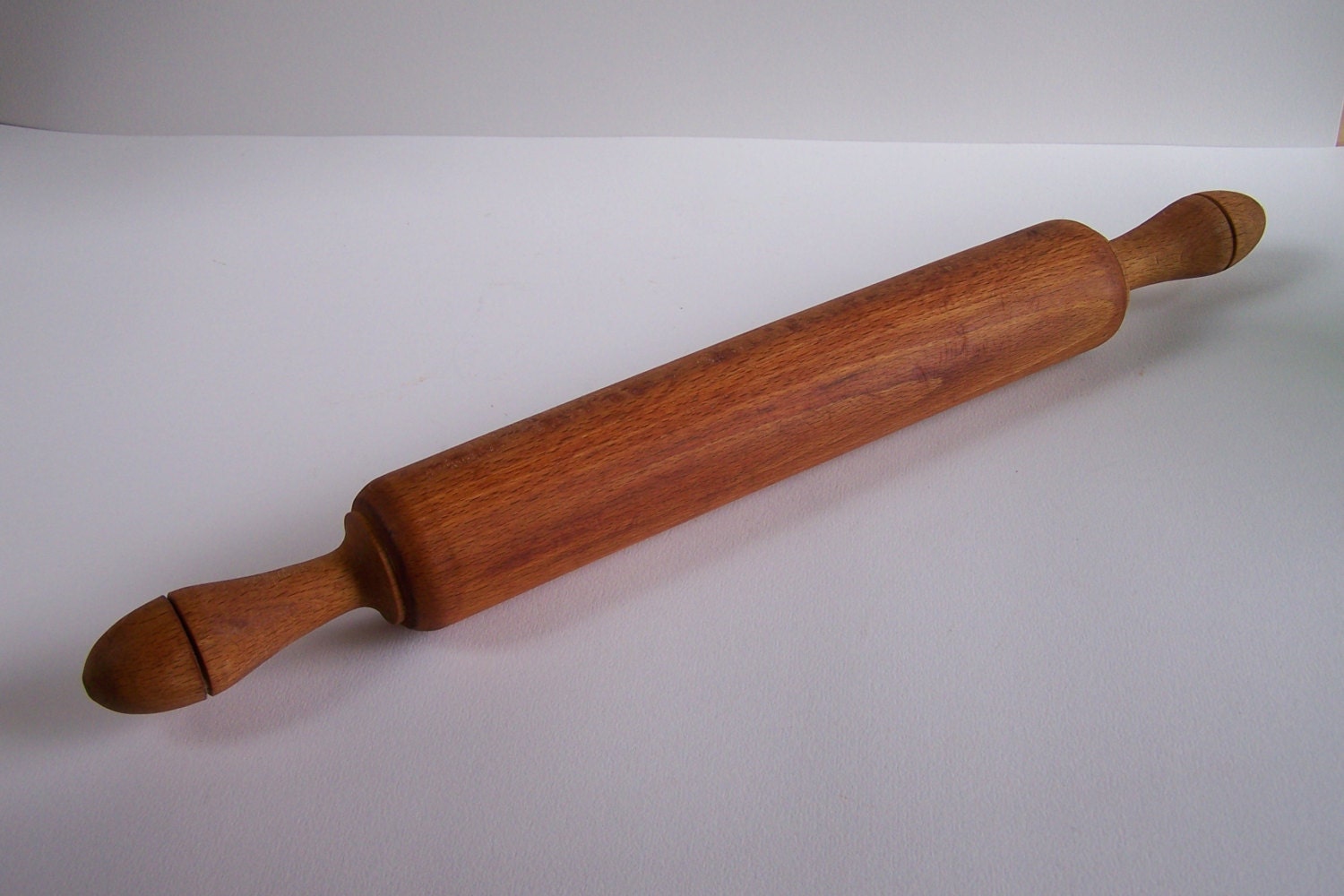 Vintage wood rolling pin Solid beech rolling pin vintage Made