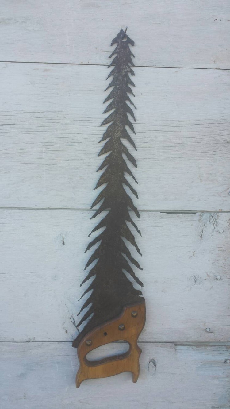 Repurposed Hand Saw Tree by RafterBTCreations on Etsy