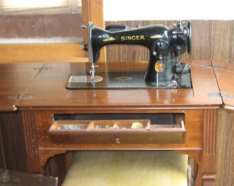 Items similar to 1934 Singer No. 15K88 Sewing Machine Use Attachments ...