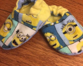 Minion socks | Etsy