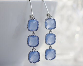 Periwinkle earrings | Etsy
