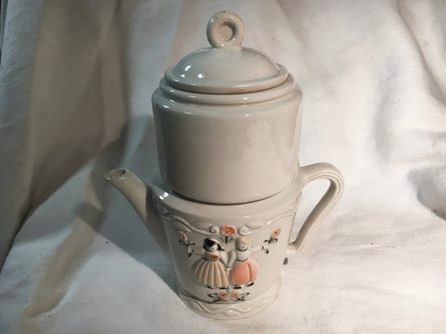 Drip Coffee Maker 4 pc. Porcelier Vitreous China Raised