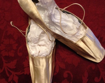 Antique silk shoes | Etsy