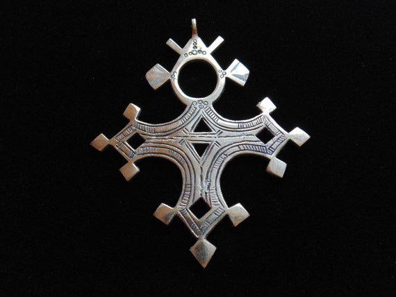 P2132 Vintage Style Tuareg Agadez Cross Ankh African Cross