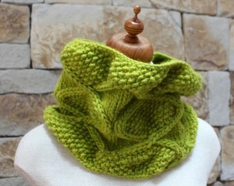 Chunky knit snood | Etsy