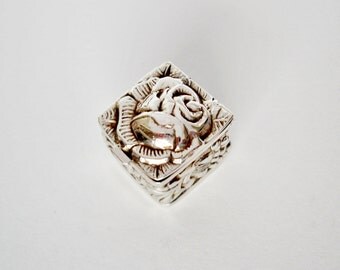 Pill box locket | Etsy