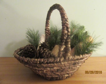Pine cone basket | Etsy